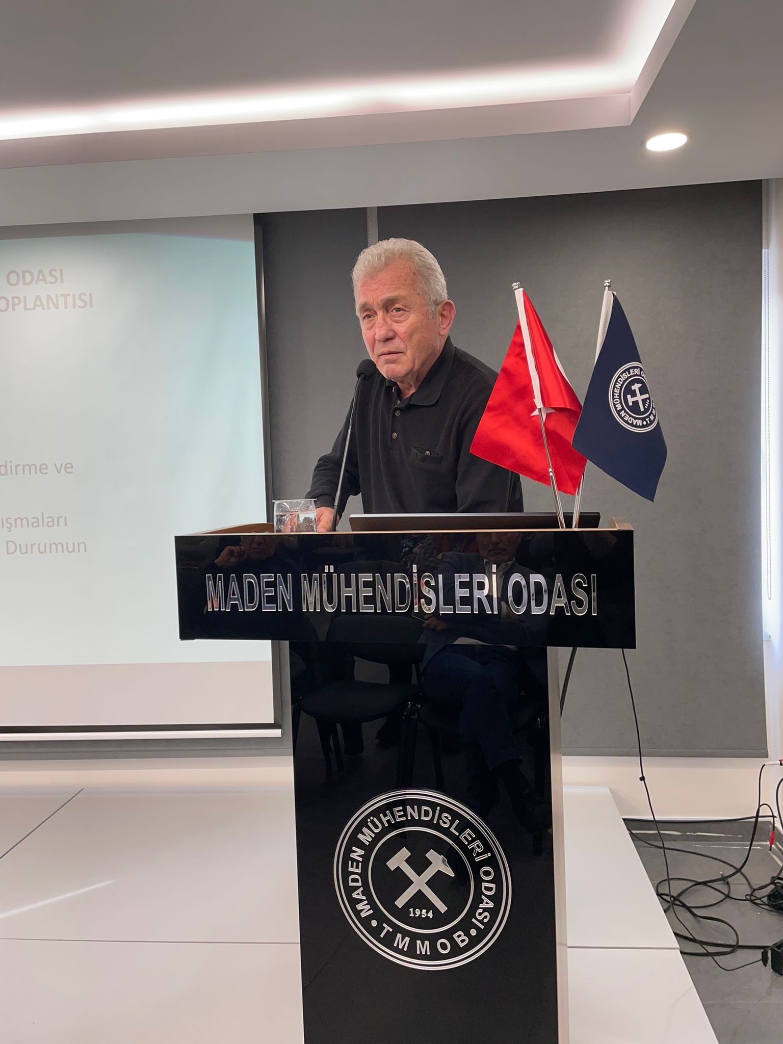 HOŞ GELDİNİZ » TMMOB MADEN MÜHENDİSLERİ ODASI